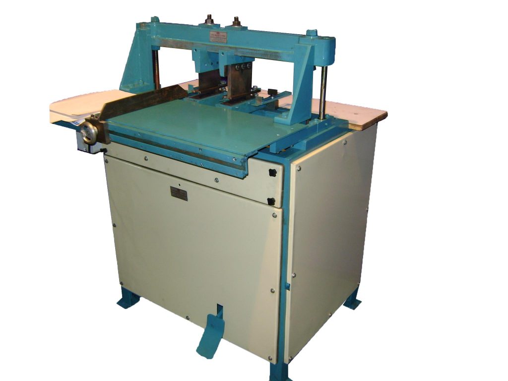 Kappa (Slot ) Cutting Machine - AJYA MISTRY AND SONS